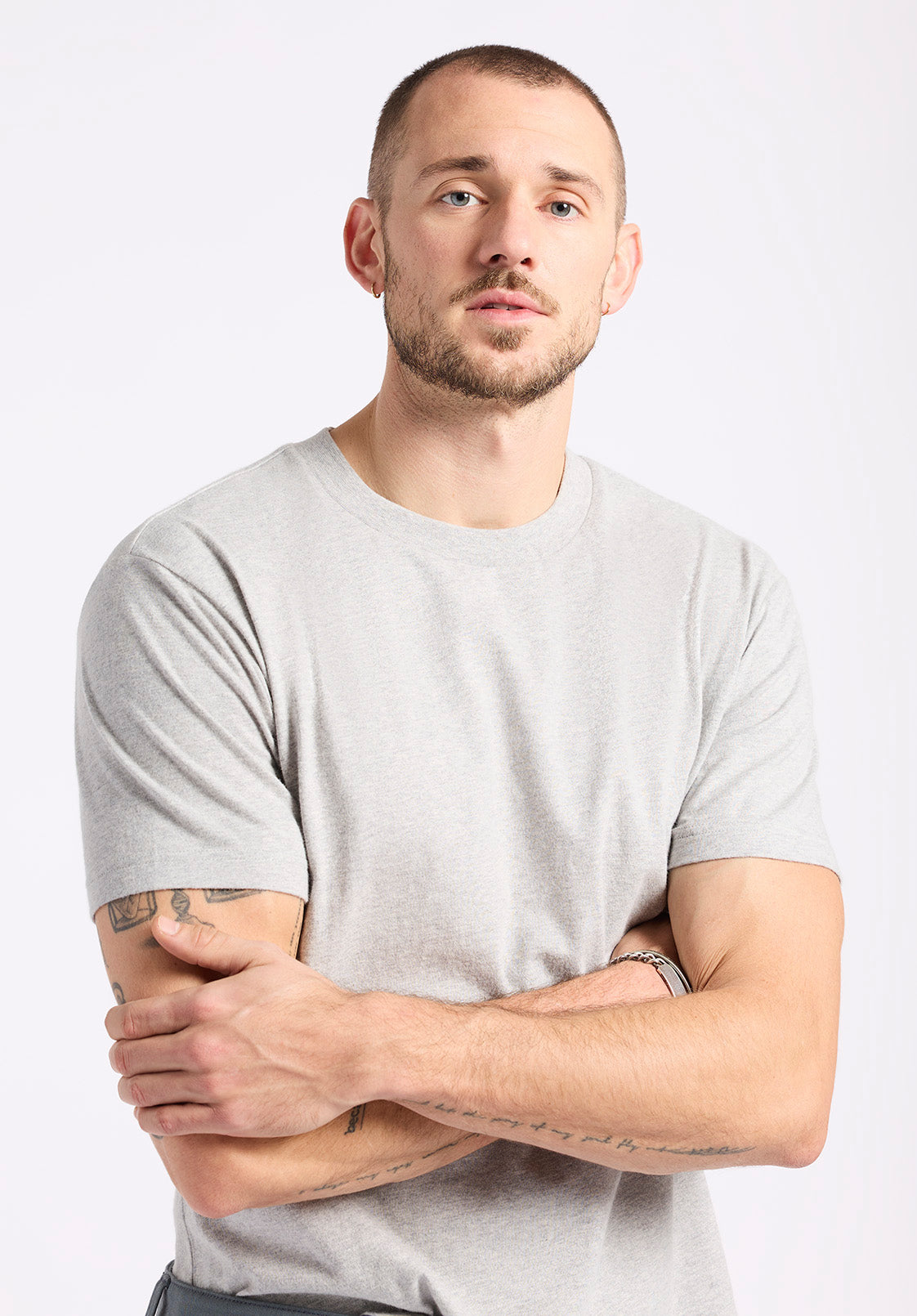 Kanto Men's Short-Sleeve Crew Neck Jersey T-Shirt, Heather Grey ...